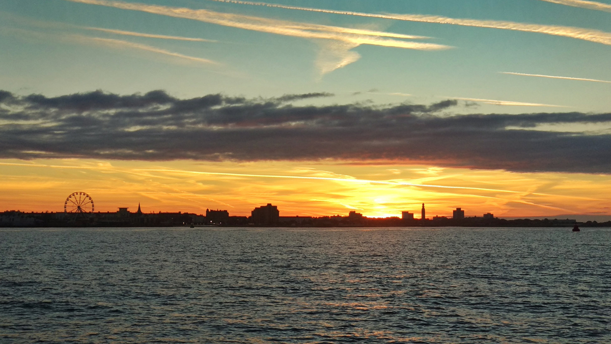 The Benefits of Autumn Sailing On The Solent - A First Class Sailing Blog